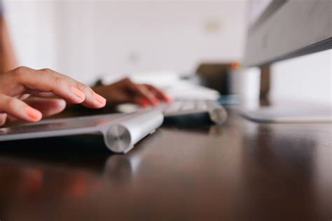 how to use utm codes so you can start tracking your email marketing