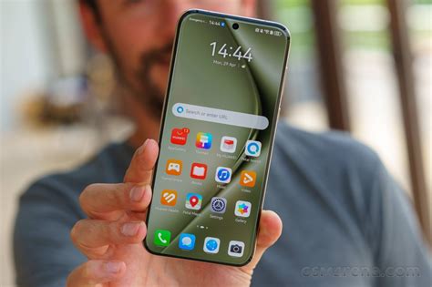 Huawei Pura Ultra Hands On Review Lagos Nawa