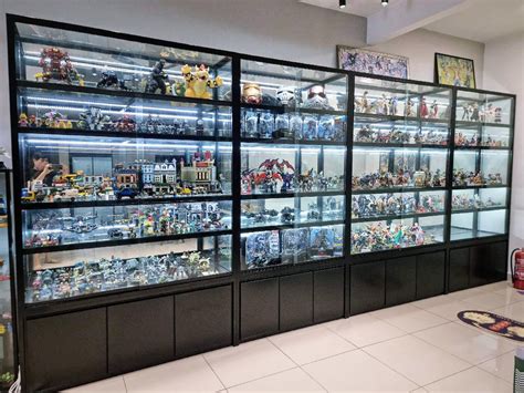 Malaysia Custom Display