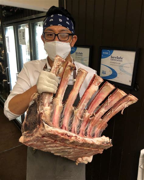 Prime And Beyond Naked Tomahawk Rib Primal