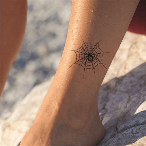 Tatouage Symbole De Spiderman