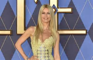 Claudia Schiffer Begeistert Mit Einfachem Beauty Hack Viply