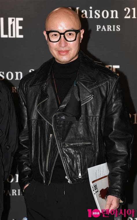 커밍아웃·동성결혼 윤여정 子→곽선희·홍석천 편견에 맞서는 ★의 용기 [ten피플]