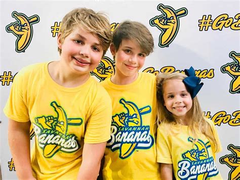 Summer In Savannah Cheering On The Savannah Bananas Dixie Delights