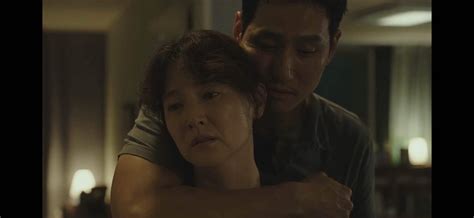 블라인드 블라블라 영화 보는데 왠지 바람피우는 장면 같아