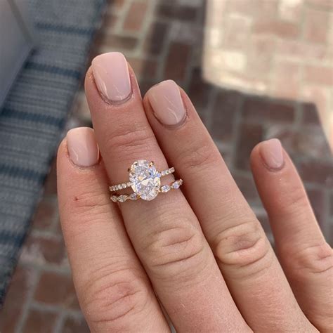 Oval Engagement Rings Rose Gold