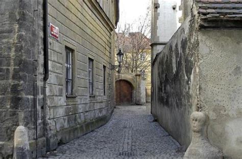 Zlatá Ulice V Praze Kudy Z Nudy