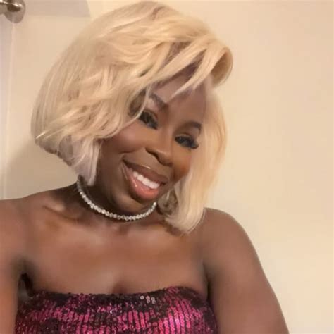 Funmi Lettylola • Threads Say More Funmi Lettylola • Threads Say More