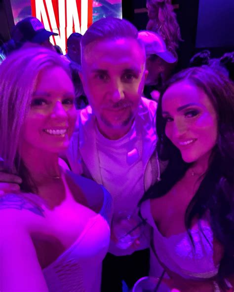 Sweet Vickie Sweetvickieofficial • Instagram Photos And Videos