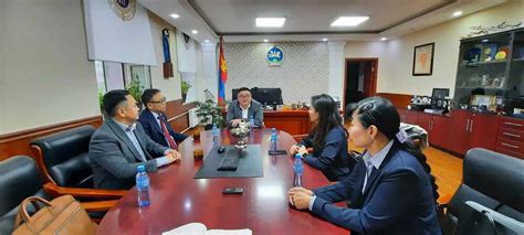 Прокурорын мэргэжлийн үйл ажиллагаа ба сэтгүүл зүй хэлэлцүүлэг