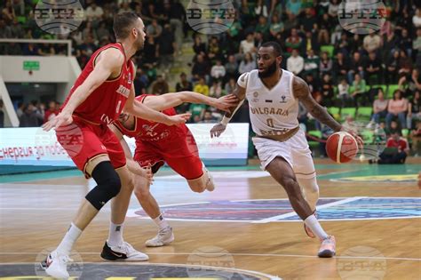 БТА Баскетболният национал Коди Милър Макинтайър реализира 8 точки 4 борби и 10 асистенции