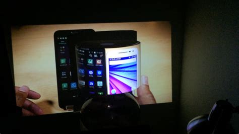 Review RIF6 Cube Projector A Great IPhone Companion