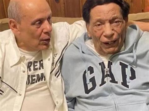 صحيفة المرصد تزامنا مع عيد ميلاده ال 83 الكشف عن ثروة الفنان المصري