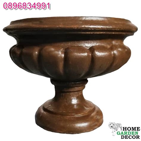 Декоративна саксия кашпа от бетон в кафяв цвят Аксесоари Шумен Материал Бетон Цвят