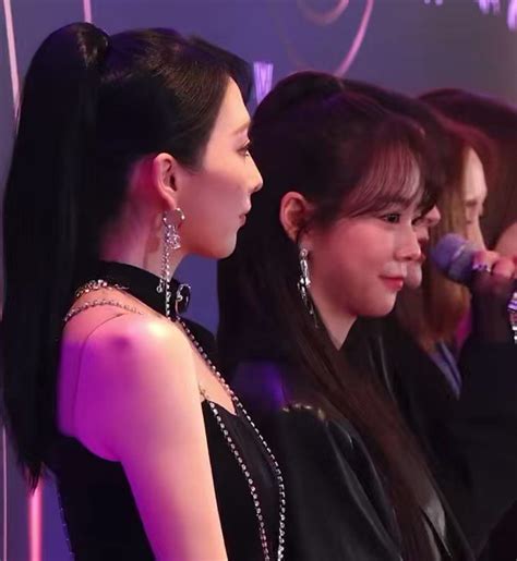 항 on Twitter 졍이 인내심대단하다 나같음 진작에 귀여워서 잡아묵음 https t co p H PXTpvr