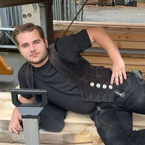 Nicklas Nicklasblz • Threads Say More