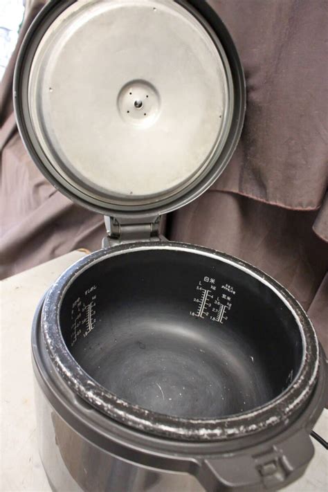 Panasonicパナソニック 業務用 Ihジャー炊飯器 Sr Pgb54ap 単相200v 54l 1 3升 14年製 2炊飯器