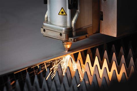 Lazer Kesimin Farklı Malzemelerdeki Uygulamaları Ve Özel Tasarım Cnc