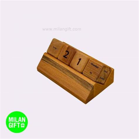 تقویم رومیزی چوبی هدایای تبلیغاتی چوبی هدایای تبلیغاتی خاص چوبی ست