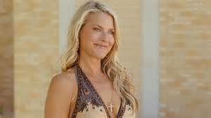 ‘landman Star Ali Larter Admits Bikini Scenes Are The ‘hardest Part