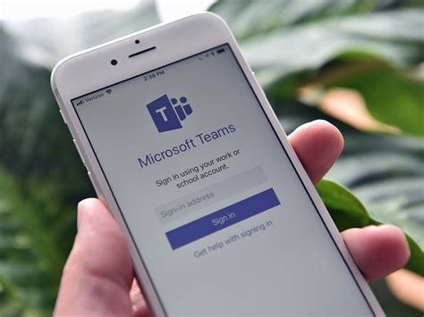 Microsoft Teams Adds Live Captions And More For Ios And Android