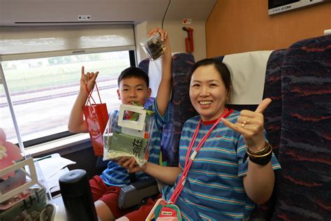 吃烧烤 游淄博：今年首趟“烧烤专列”开行