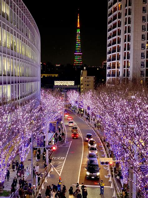 Tokyo Tower With Roppongi Hills Illumination Oc 2019 12 Alo Japan