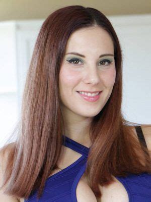 Lilian Stone Height Weight Size Body Measurements Biography Wiki