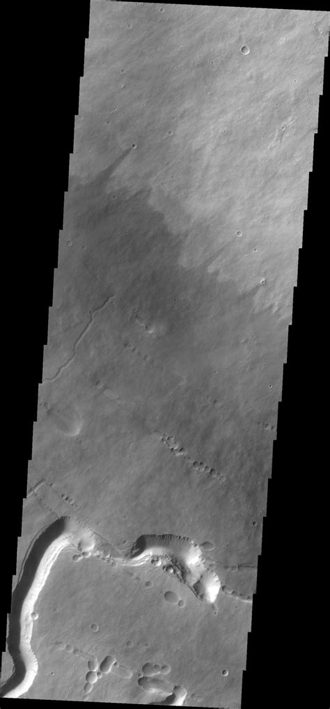 Investigating Mars Pavonis Mons Nasa Jet Propulsion Laboratory Jpl