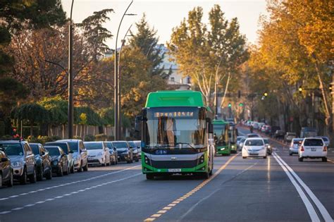 ქეთევან დედოფლის გამზირის სრული რეაბილიტაცია დასრულდა და საგზაო მოძრაობა აღდგა Ambebi Ge