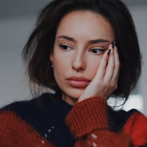 ᴠᴀʀʏᴀ ᴠᴏʀᴏɴᴀ Varvorvar • Threads Say More