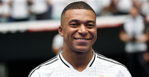 Sorpresa Kylian Mbappé Está A Punto De Comprar Un Tradicional Club En
