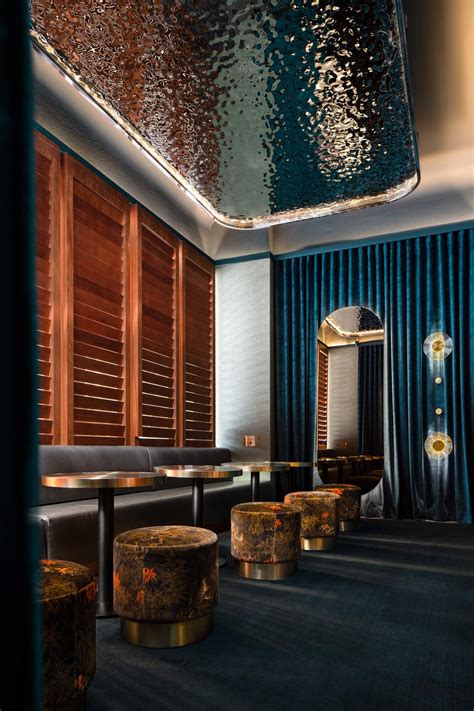 Set Of Six New Cocktail Bar Lounge In Singapore