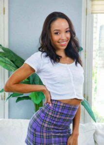 Alexis Tae Wiki Bio Age Height Biography Net Worth Photos