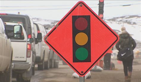 Red Light Iqaluits First Traffic Lights Cause Social Media Stir Cbc
