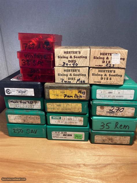 19 Sets Of Rifle Reloading Dies