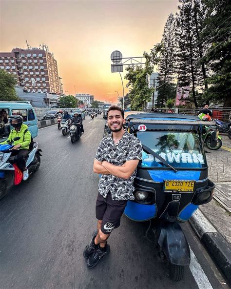 Araya Vlogs Está Muy Preocupado Con Lo Que Le Está Pasando Por Culpa