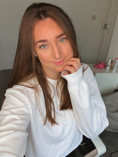 227 Best U Cutepowerlegs Images On Pholder Selfie Cute Power Legs And U Cute Power Legs