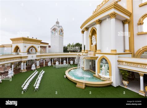 United Florida Orlando Holy Land Hi Res Stock Photography And Images