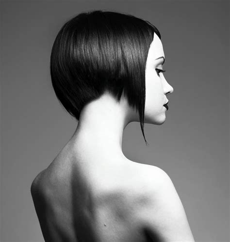 30 Layered Inverted Bob Hairstyles For Flattering Looks