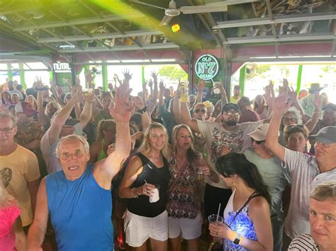 Oracle Band Oracle Band Added A New Photo — With Mary Jo Oracle Band Oracle Band Added A New Photo — With Mary Jo