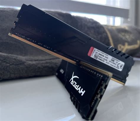 HyperX 32 GB (2x16GB) DDR4 3200 MHz Fury Black (HX432C16FB4K2/32 ...