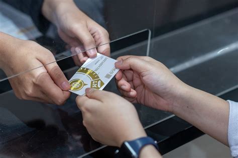 Harga Harga Emas Antam Februari Naik Rp Per Gram Cek Rinciannya