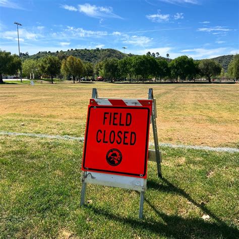 City Closes Two Fields At Central Park Until Summer 04