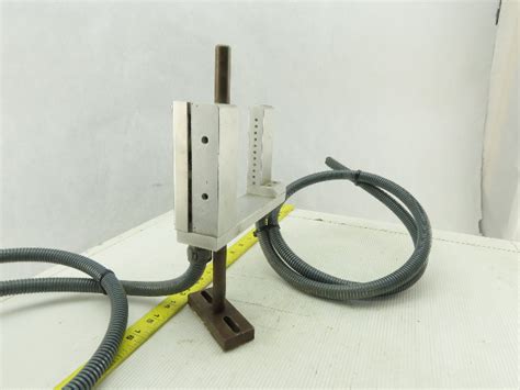 Keyence Fu 77 Fiber Optic Material Pass Through Sensor 22 Sensors