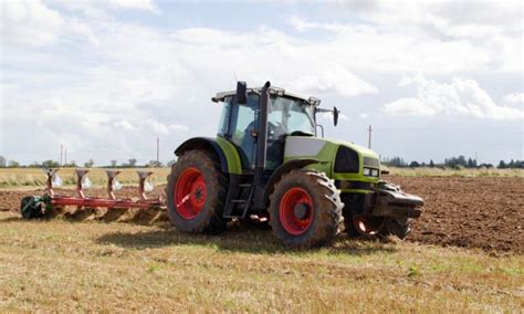 The Different Types Of Tractors Used In Agriculture Brim Tractor