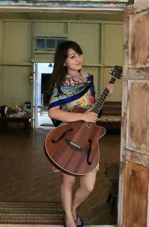 Beautiful Mizo Girl Times Of Mizoram