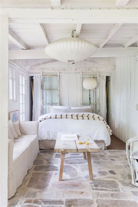 როგორ მოვაწყოთ სტუდიოს ტიპის სახლი Home Is