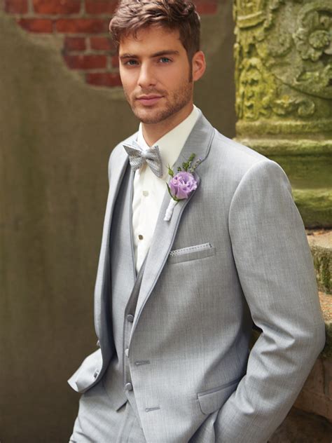 Blue Tuxedos And Gray Tuxedos Are Rocking The Event Circuit