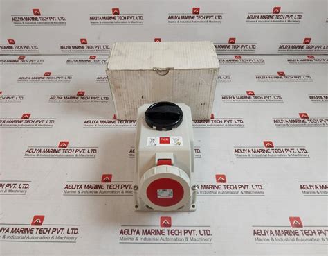 Pce 75242 Switch Interlock Socket 600v Aeliya Marine